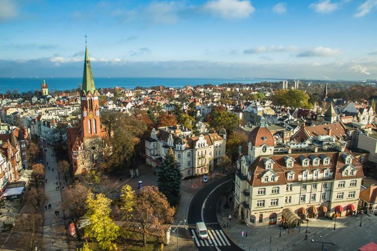 Tri City - Travel - Baltic Swing